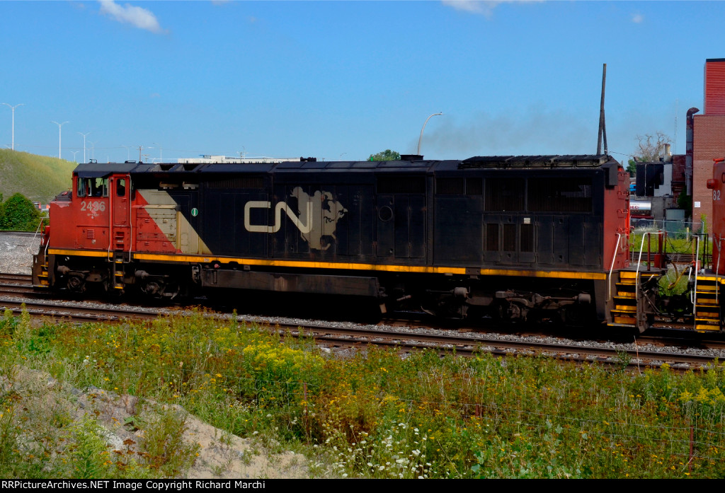 CN 2436